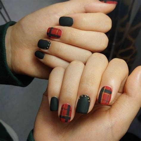 Маникюр с клеткой — 64 идеи дизайна ногтей | Plaid nails, Gel nails ...