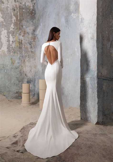 Elary | Atari's House of Bridals