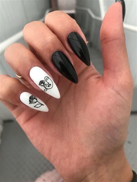 @mazotcu1 | Linktree | Gel nails diy, Cow nails, Feather nails