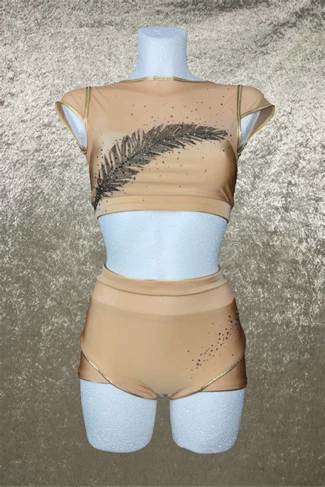 Pole Dance Outfits & Pole Wear Kleidung | Die Kastenauerin