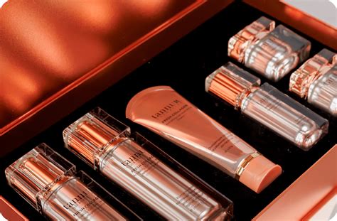 Уходовый набор от TANNUR COSMETICS