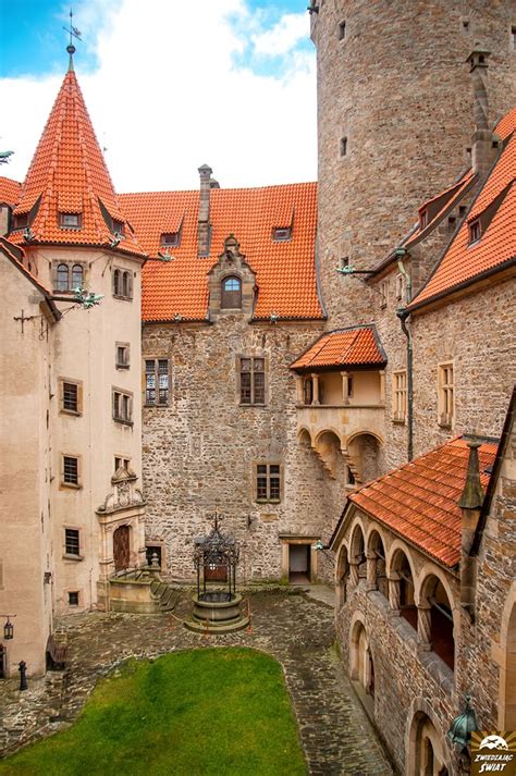 Czechy. Zamek Bouzov | | Medieval castle, Castle, European castles