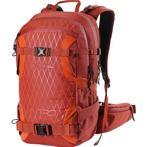 NITRO SLASH 25 PRO - Ski and snowboard backpack - red | sportisimo.com