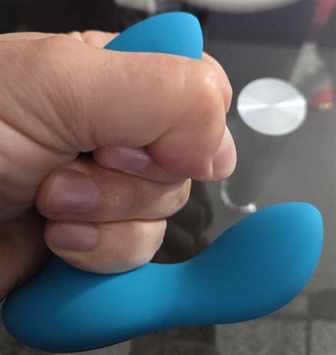 LELO Hugo Review (All you need to know about this prostate massager)