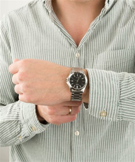 Casio MTP-1183PA-1AEG - Collection Watch • Watchard.com