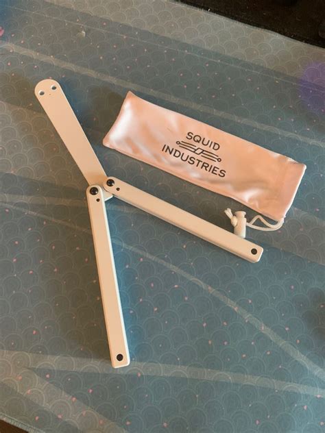 squiddy balisong trainer, Hobbies & Toys, Toys & Games on Carousell
