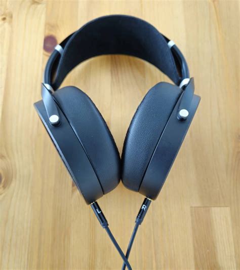 HiFiMan Sundara Review - HiFi Oasis