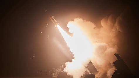 ООН: Използването от Русия на балистична ракета срещу Украйна е ...