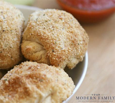 Cheesy Meatballs – Cheesy Meatball Bomb Recipe - Your Modern Family