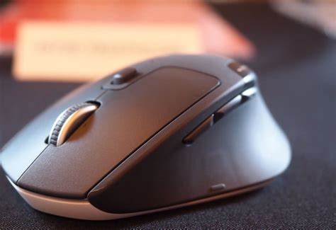 Logitech M720 Triathlon vs MX Master: Which One is for You? - Logitech ...