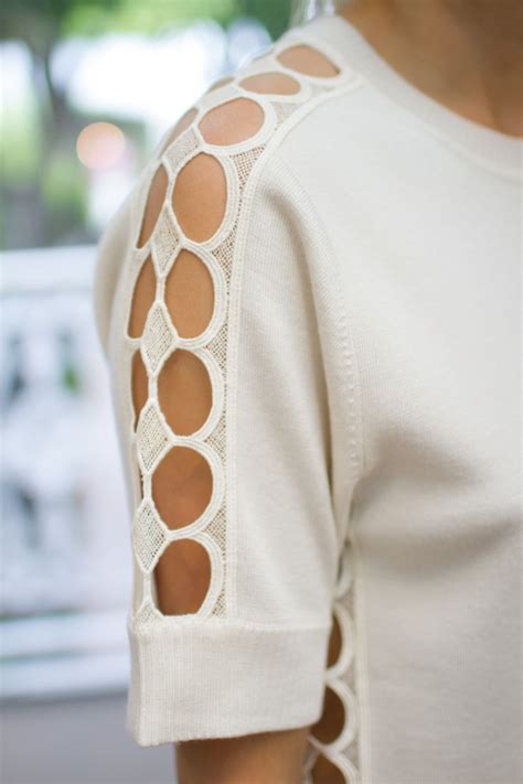 Sleeve. Detail.