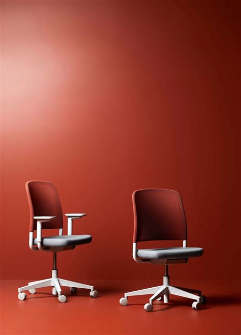 DENN chair