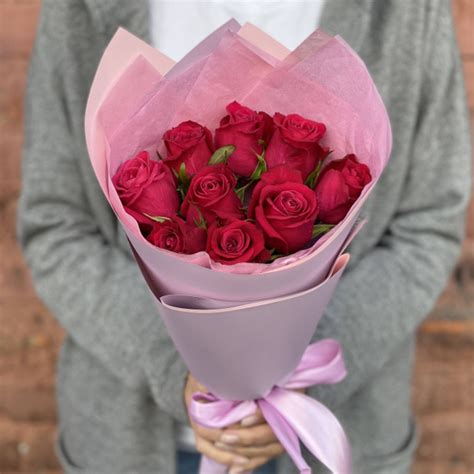 Роза Flor2u, цвет малиновый, 9 шт купить по выгодной цене в интернет ...
