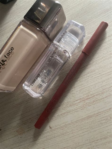 Matte Fix Lip Pencil – about-face
