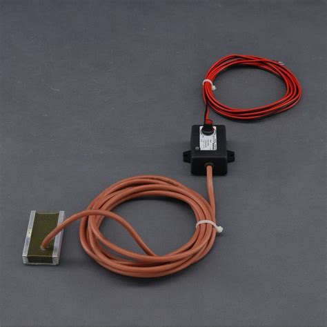 TF81 - 12V/ 40W topné těleso s termostatem, IP68 | VSelektro.eu