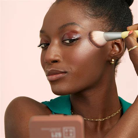 3INA The Glow Bronzer Powder 621 | lyko.com