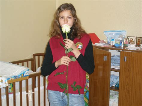 Что подарить девочке 13 лет?
