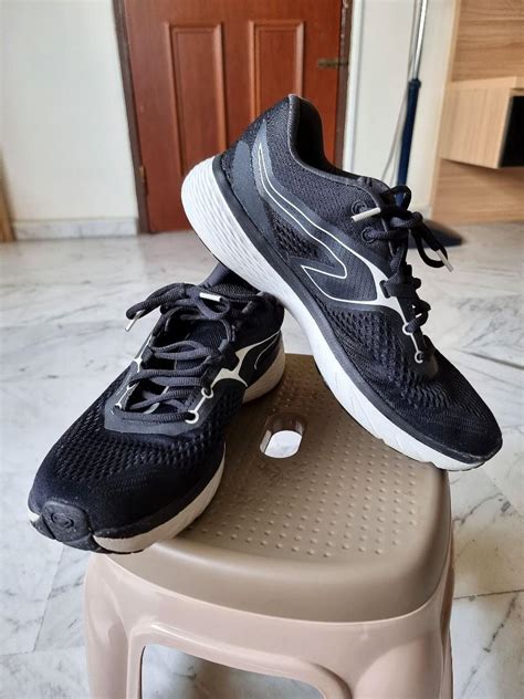 Decathlon Kalenji Shoes, Men's Fashion, Footwear, Casual shoes on Carousell