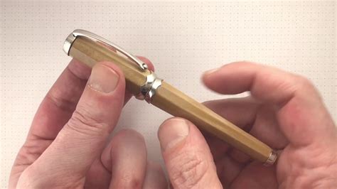 Обзор перьевой ручки Montegrappa Piccola - YouTube