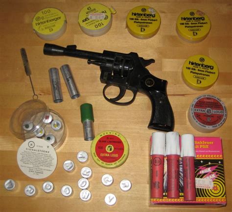 FEUERWERK Album - Röhm RG 9 Kal. 6 mm Flob. Platz/Gas, PTB 46-69
