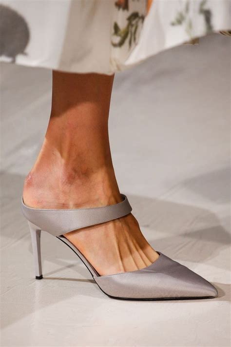 Pin by Iuliia Andreeva-Strelkova on Maniashoes | Womens shoes high ...