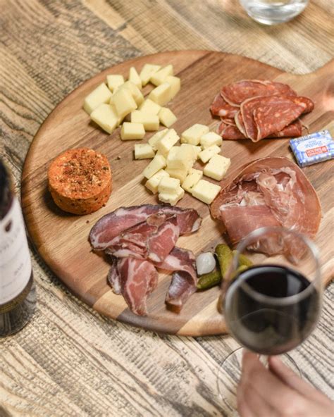 Bar resto boutique⎮Chez Ninon⎮ Vitrac