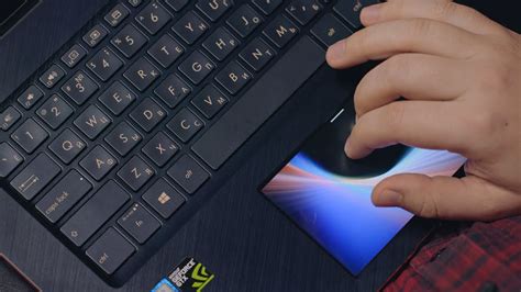 Ноутбук за 200К и экраном вместо тачпада — ZenBook Pro (2018) - YouTube