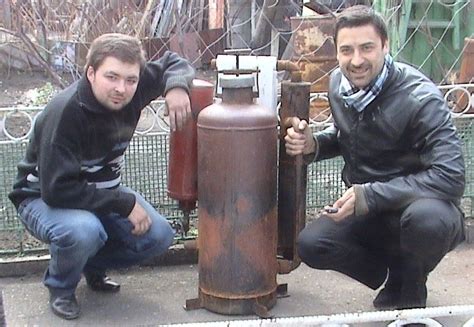 Авто едет на дровах - газогенератор своими руками | Дрова ...