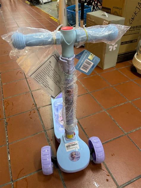 Mesuca Foldable Twist Scooter, Sports Equipment, Sports & Games, Skates ...