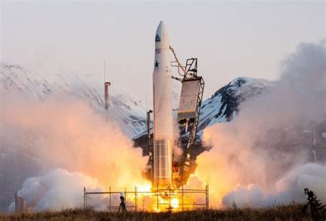 Про космос, астрономію та космонавтику — The Universe Space Tech