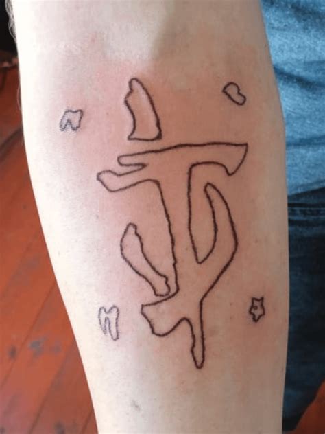 My newest tattoo of the DOOM symbol : r/Doom