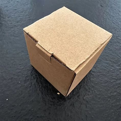 US $32.99