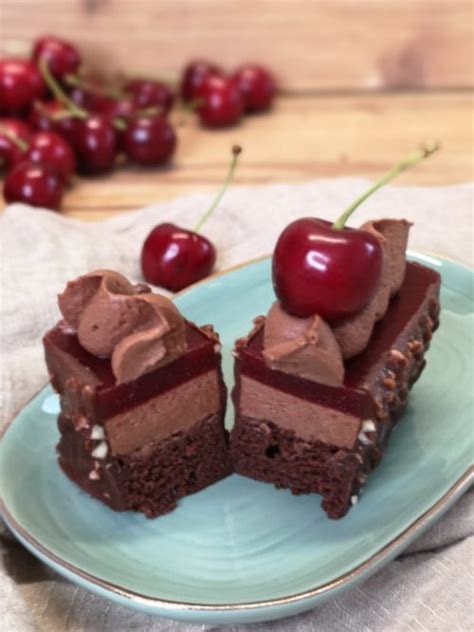 Cherry | Cherry | Lady – AnnThereseSophie