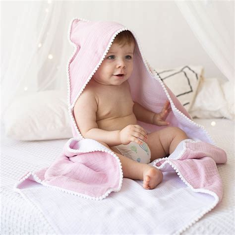 Уголок детский муслиновый Candy Pink 90x90 см / Полотенце для ...
