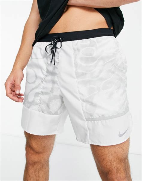 Заказать Шорты Серые шорты без подкладки с принтом Nike Running Dri-FIT ...