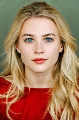 Jeanne Goursaud - FilmAffinity