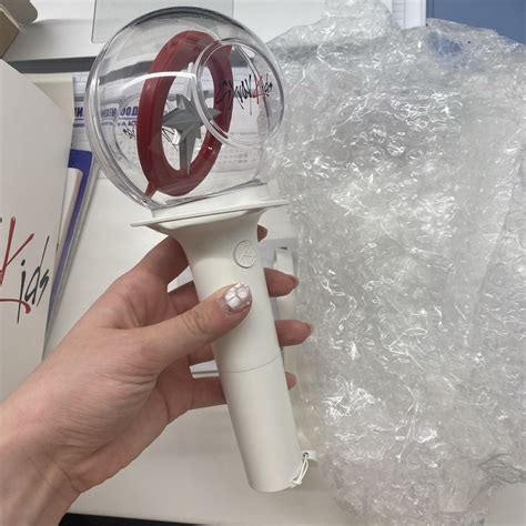 STRAY KIDS official lightstick ver.1 гр. Пловдив Кършияка • OLX.bg