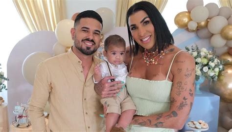Pepita e o filho: artista tem história emocionante com a maternidade ...