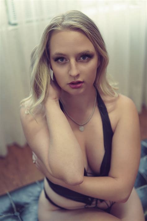 Intimate on Behance