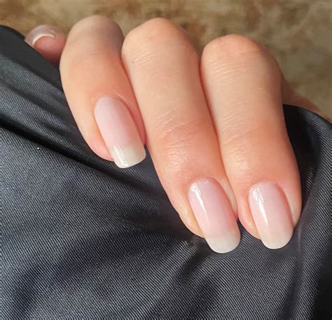 Мой идеальный нюд лак для ногтей Essie в оттенке Mademoiselle 13 ...