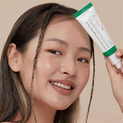 The 4 Cosmic Skincare Trends That'll Have You Shining Like a Star ...