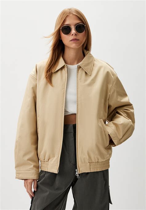 Бомбер Calvin Klein Jeans, цвет: бежевый, RTLADQ212101 — купить в ...