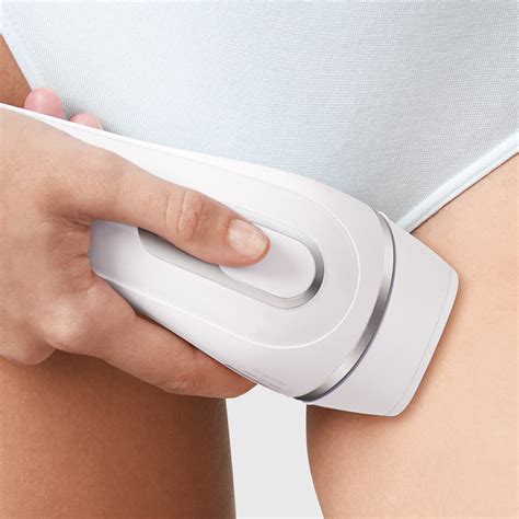 Фотоэпилятор Braun Silk-expert Pro 3 IPL PL 3020 - купить в Киеве и ...