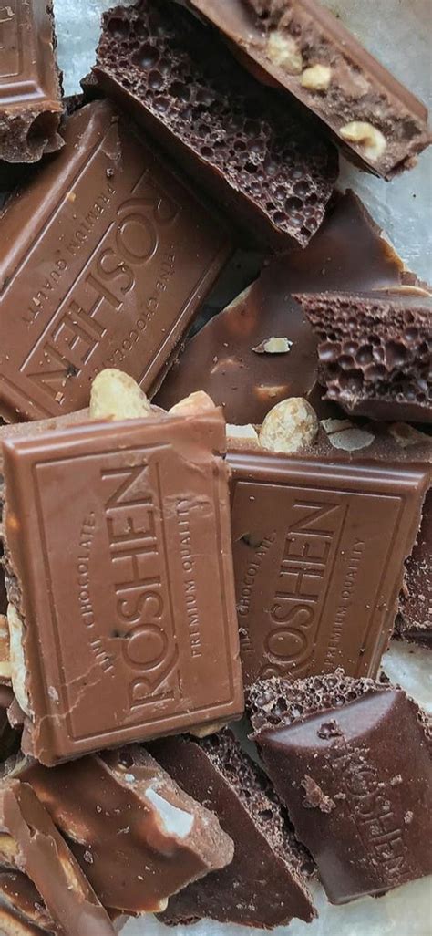 Delicious Chocolate Wallpaper