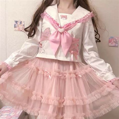 Ghim của Laura Luraschi trên Fashion | Cô dâu, Thời trang