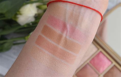 Hourglass Ambient Lighting Edit Universe: мой отзыв о палетке (2021)