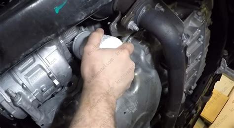 Замена масла и масляного фильтра Ford Explorer 5