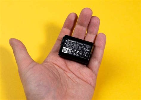 Sony a6000 Battery Guide (NP-FW50) Charge, Life, 5 Factors, Brands ...
