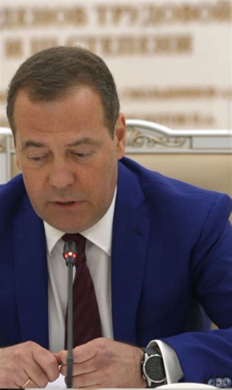 Деймон | Пикабу