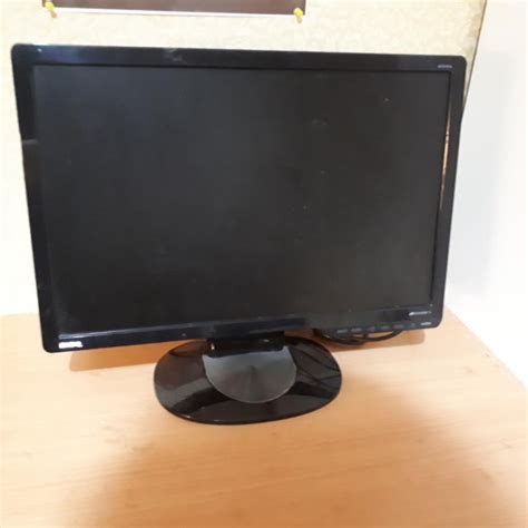 Монитор BenQ ET-0038-NA – купить в Москве, цена 999 руб., продано 21 ...